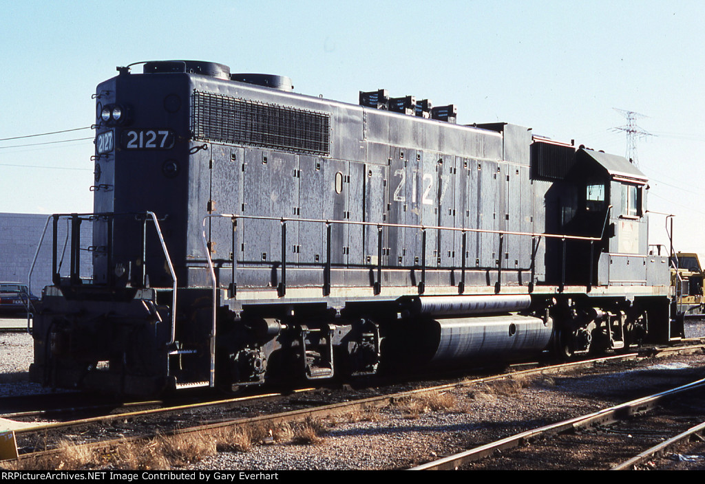 MP GP38-2 #2127 - Missouri Pacific